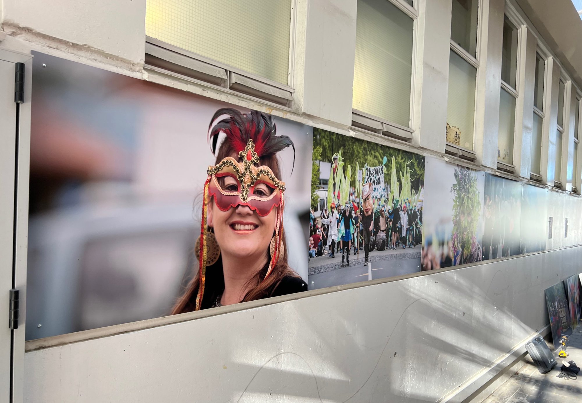 Bank Lane (exterior wall of BNZ) – MakeShift